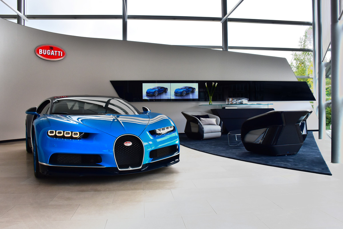 Bugatti Showroom Zürich 2016 - raumbüro – münchen